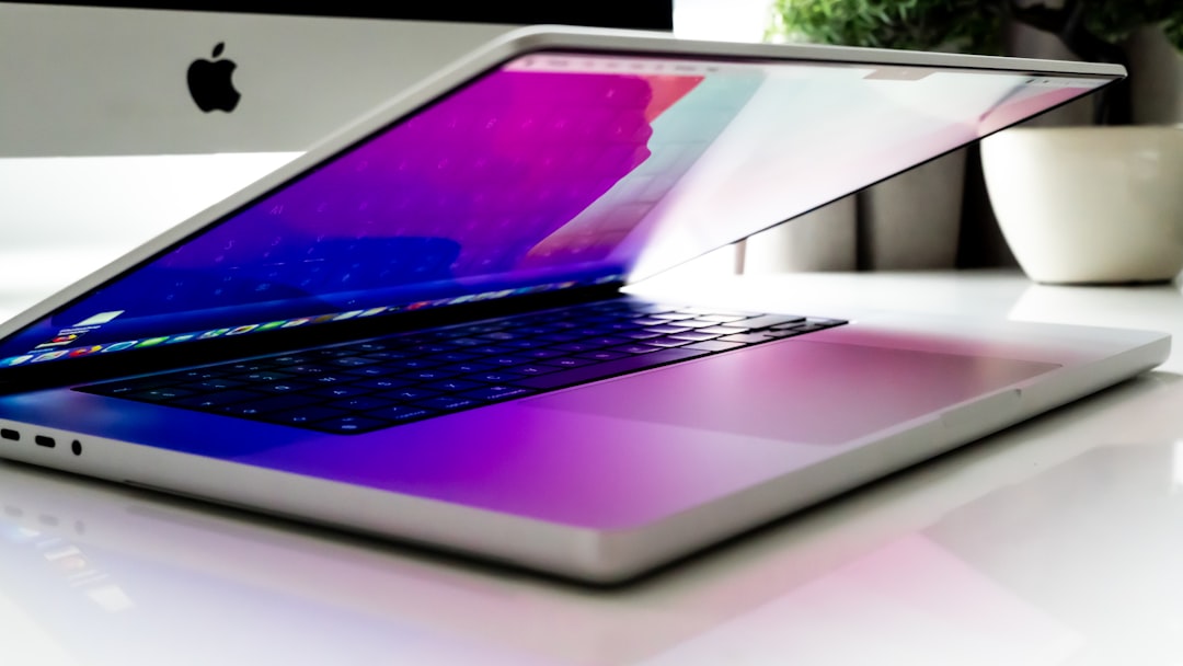 Future Tech Unveiled: Ultraportable Laptop Sets Tech Trends ...